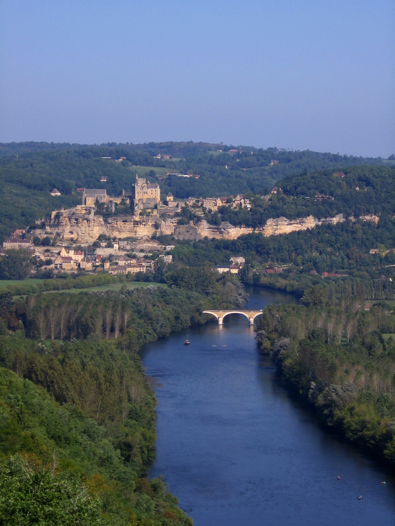 View from Castelnaud to Beynac Castle | Pics4Learning