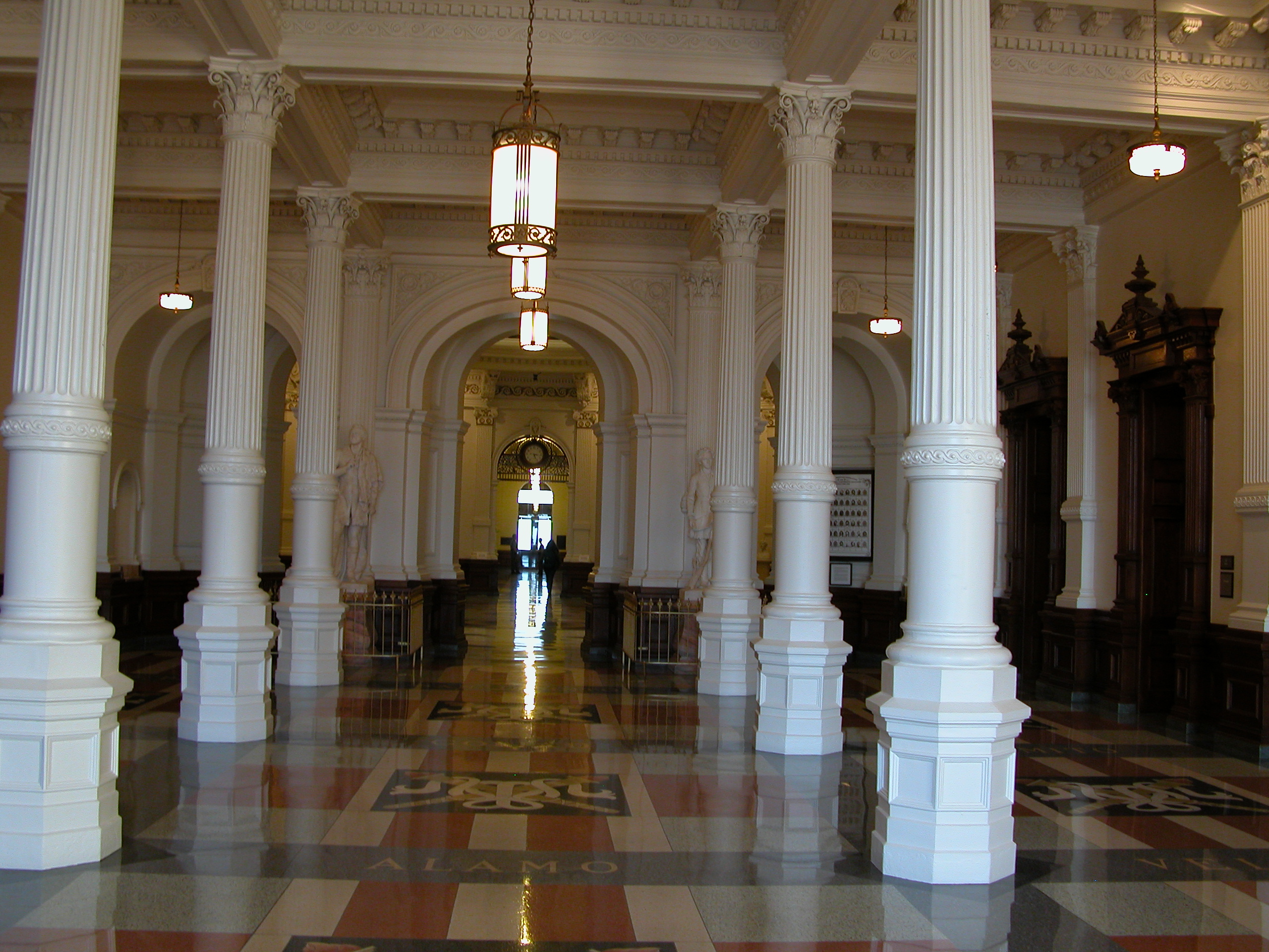 Inside Austin Capitol | Pics4Learning