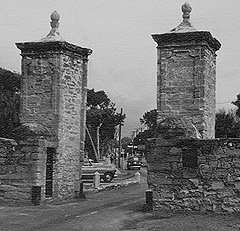 Old Town Gates | Pics4Learning