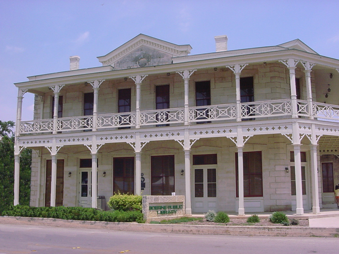 Library in Boerne | Pics4Learning