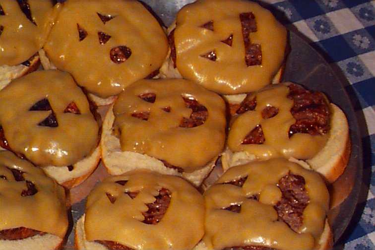 Halloween Boo-Burgers | Pics4Learning