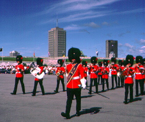 Royal Guards in Canada | Pics4Learning