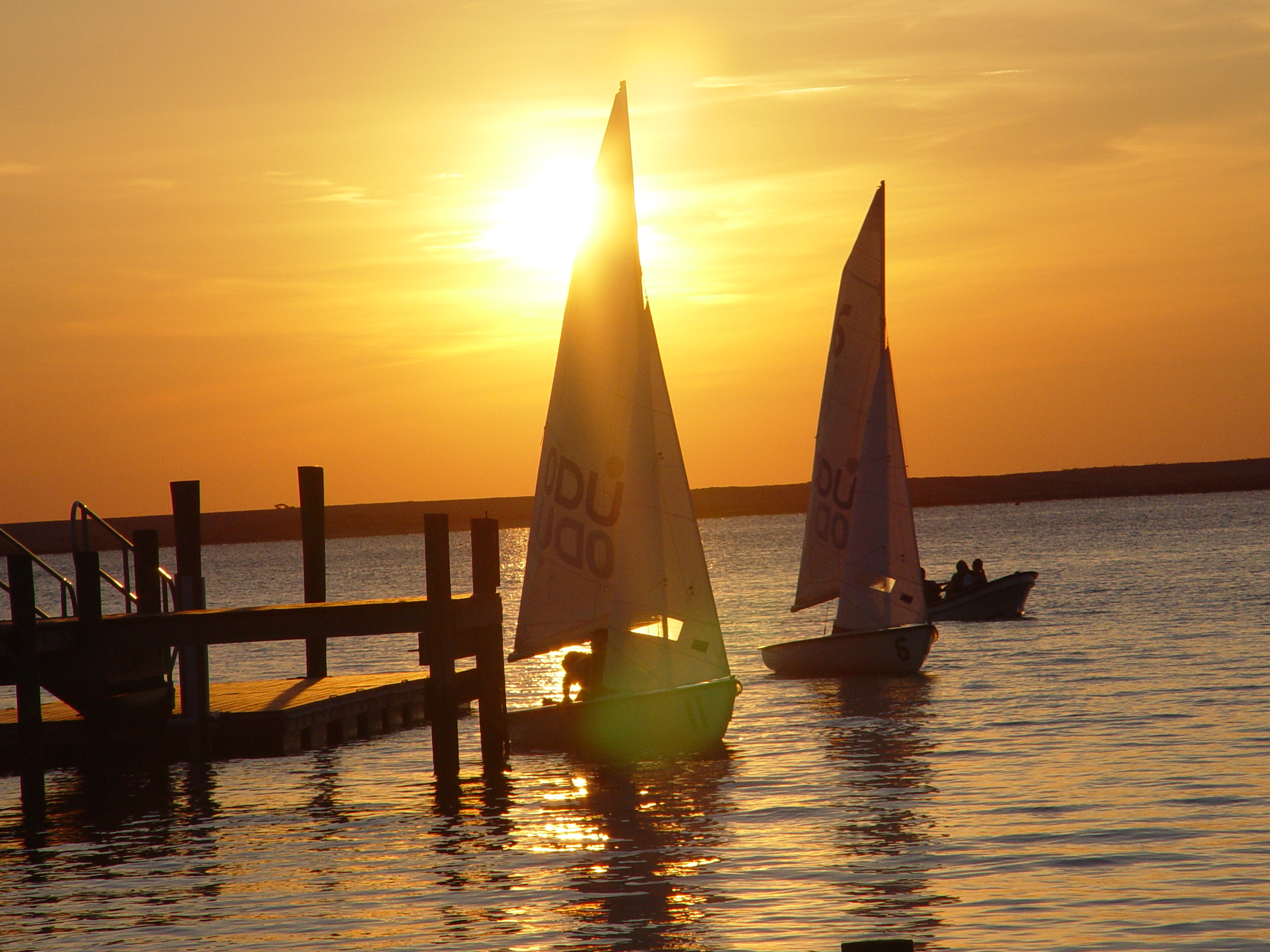 sailing at sunset | Pics4Learning