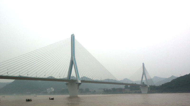 Bridge over the Yangtze | Pics4Learning