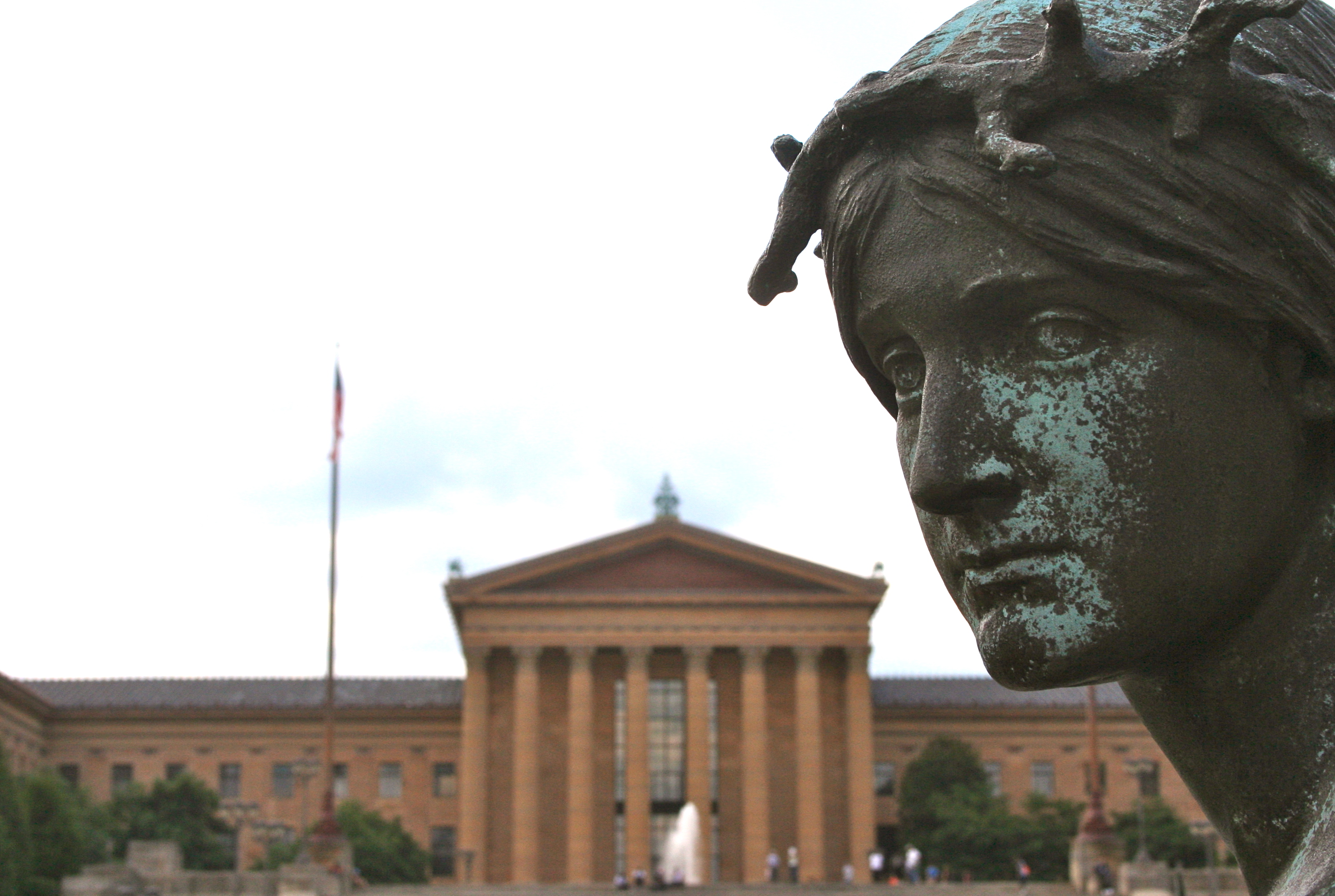 Watchful Gaze | Pics4Learning