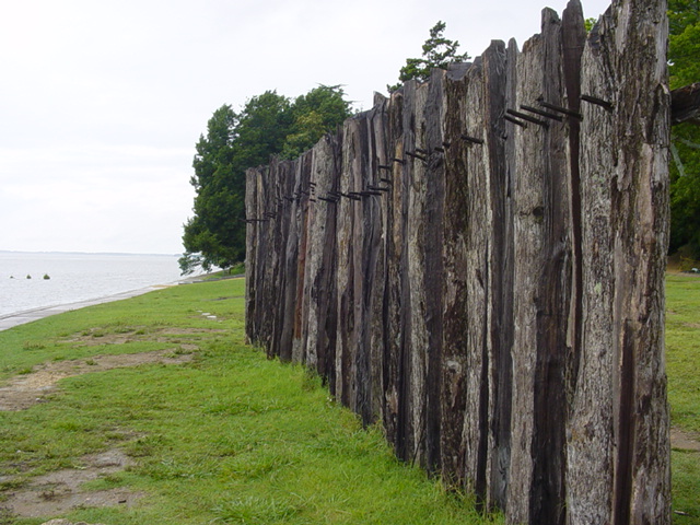 Reconstructed wall of Fort at Jamestown | Pics4Learning