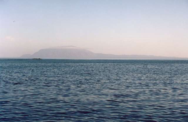 Island in the distance | Pics4Learning