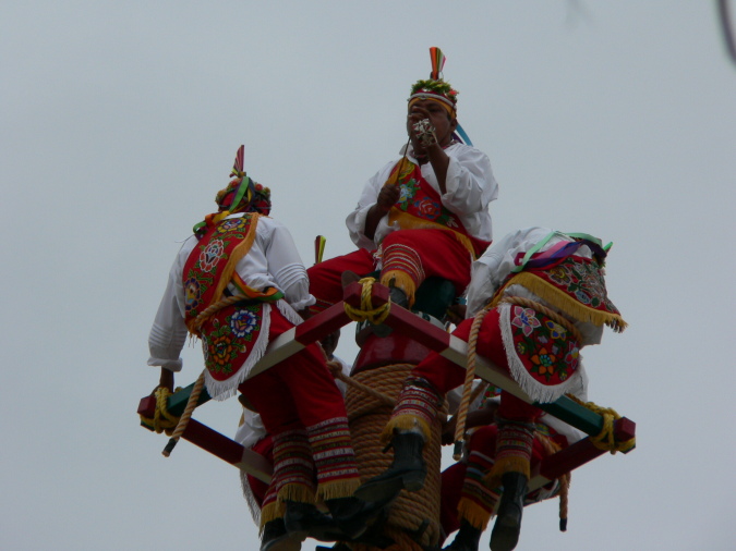 Mayan Indians on top of a Pole | Pics4Learning