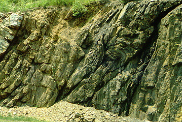 Deformed folded rocks with cool seam Pittsburg Pennsylvania | Pics4Learning