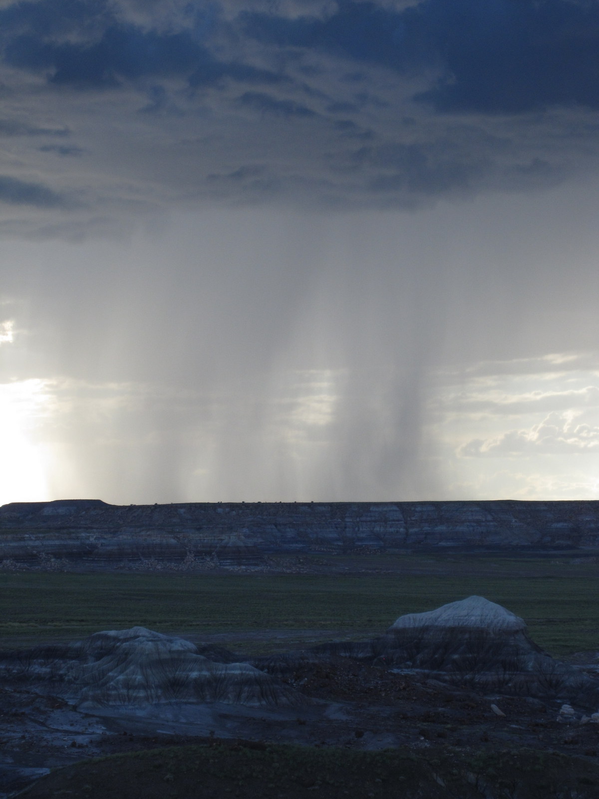 rain curtains over the Painted Desert | Pics4Learning