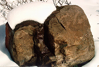 Rock formation in the snow | Pics4Learning