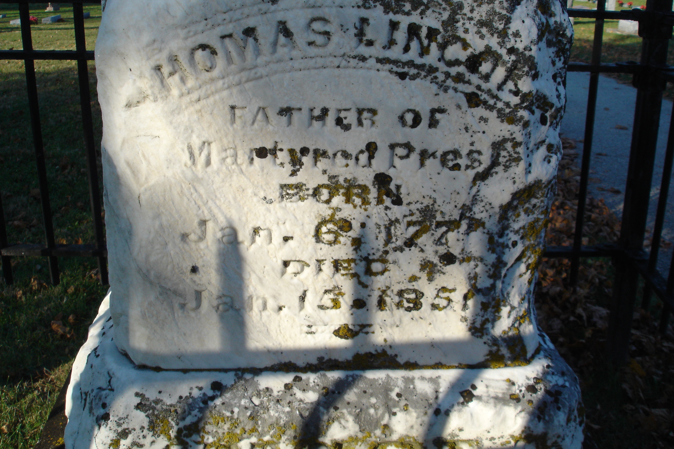 Thomas Lincoln's Grave (Abraham's Father) | Pics4Learning